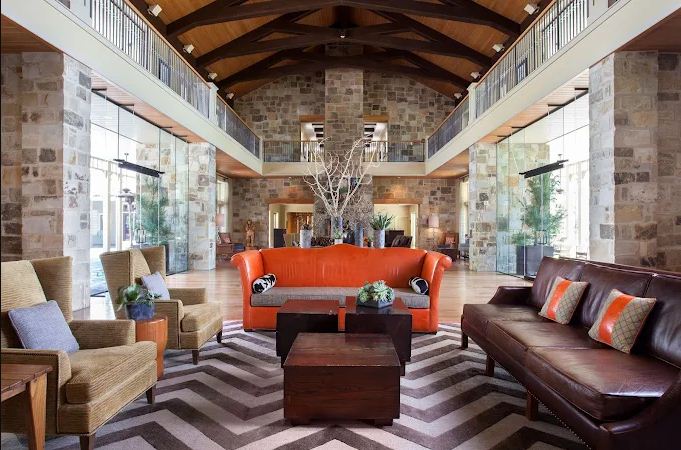 Top 7 Resorts near Austin, Texas, for the Ideal Vacation